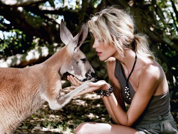 femmes avec animaux - Page 110